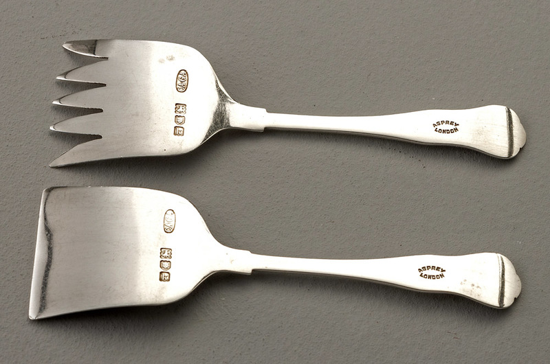 Leopard Antiques Boxed Antique Miniature Silver Pastry Servers - Asprey ...
